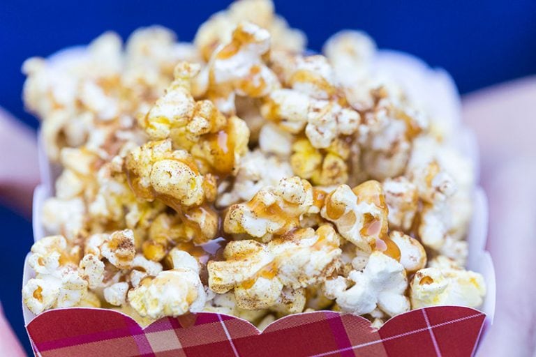 Caramel Apple Spice Popcorn + Free Printable