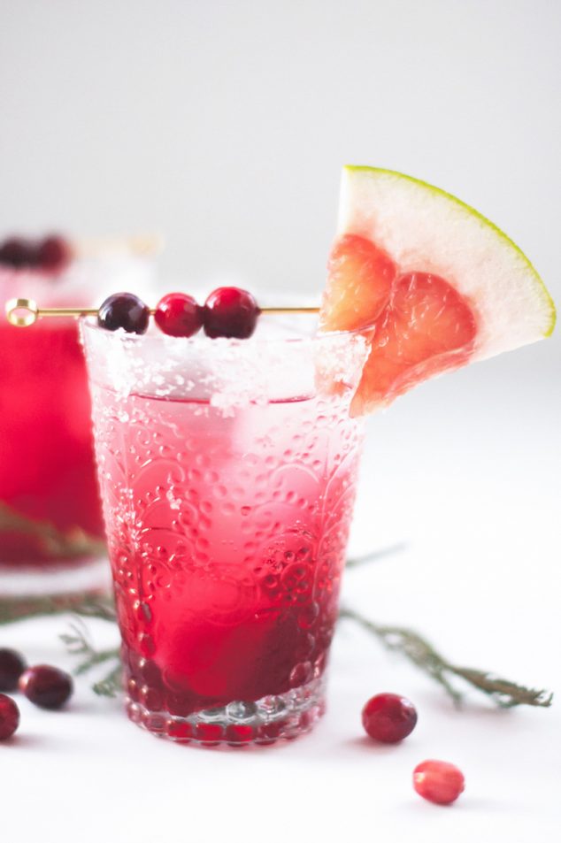 12 Festive Brunch Ready Cocktails | Pizzazzerie