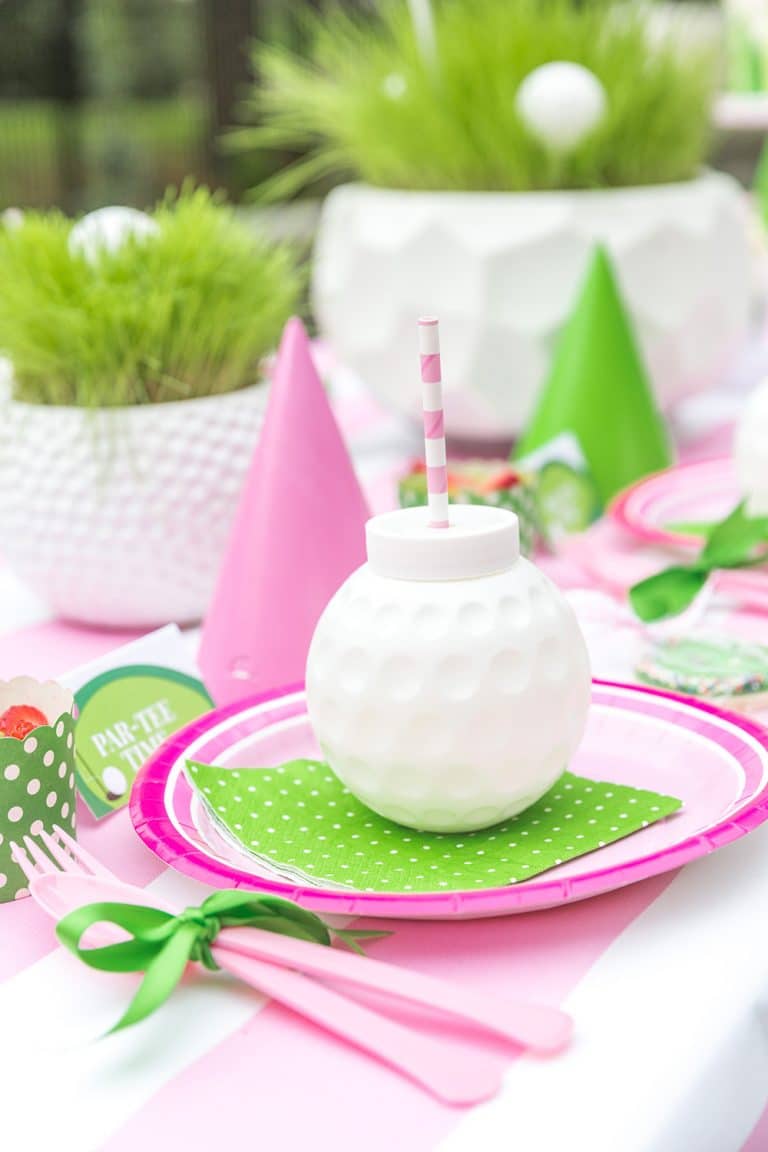 Blakely's 4th Birthday: Pink "Golf Partee" - Pizzazzerie