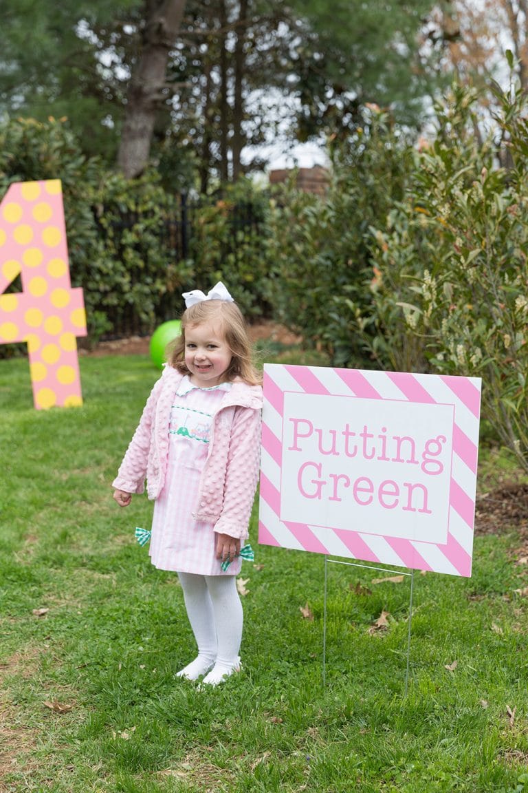 Blakely's 4th Birthday: Pink "Golf Partee" - Pizzazzerie