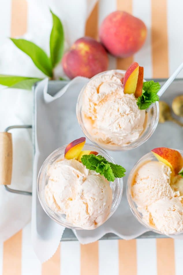 Boozy Peach Ice Cream {No Churn} - Pizzazzerie