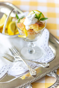 The Best Desserts to Bring to a Dinner Party - Pizzazzerie