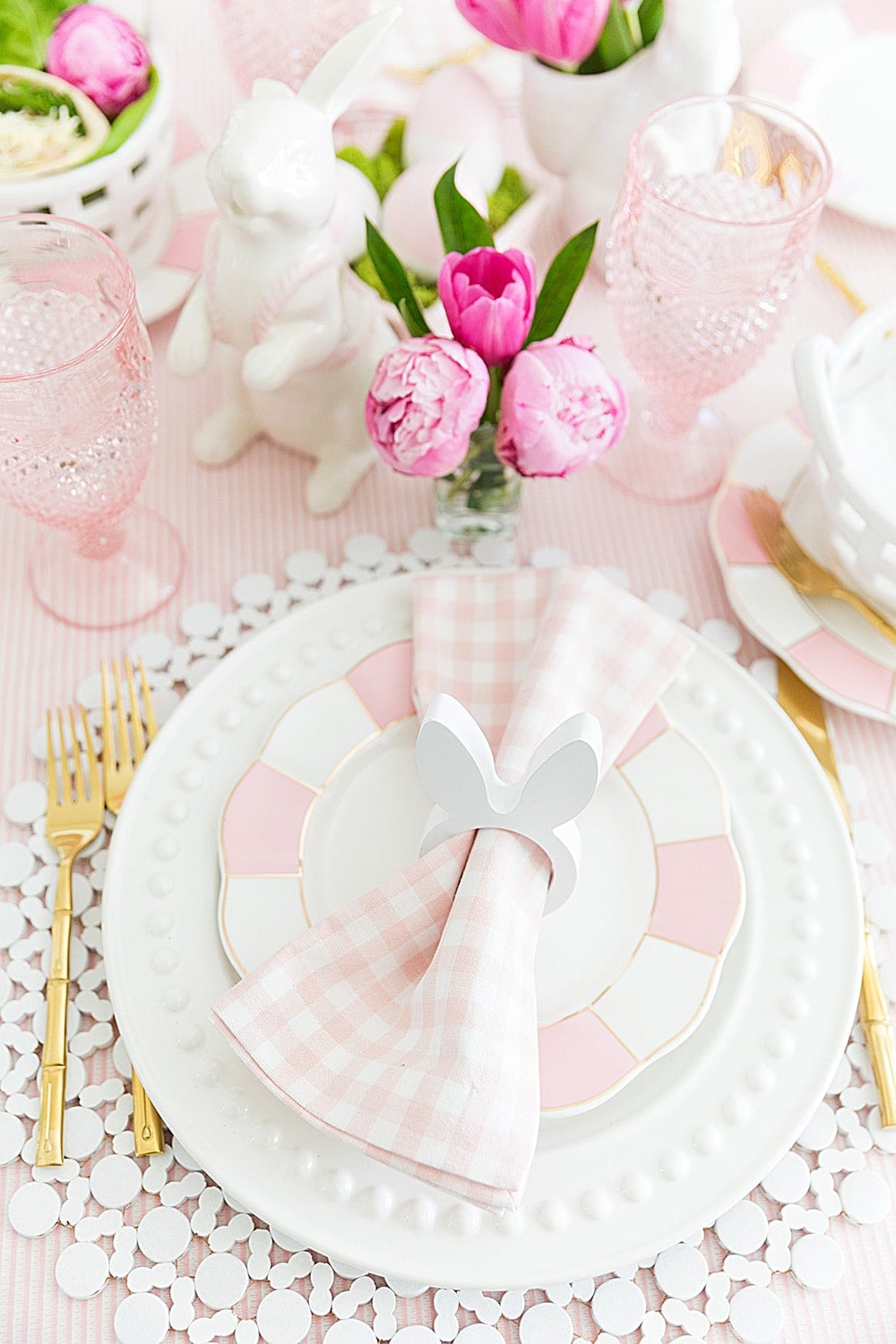 The Ultimate Guide to Easter Tablescapes - Pizzazzerie