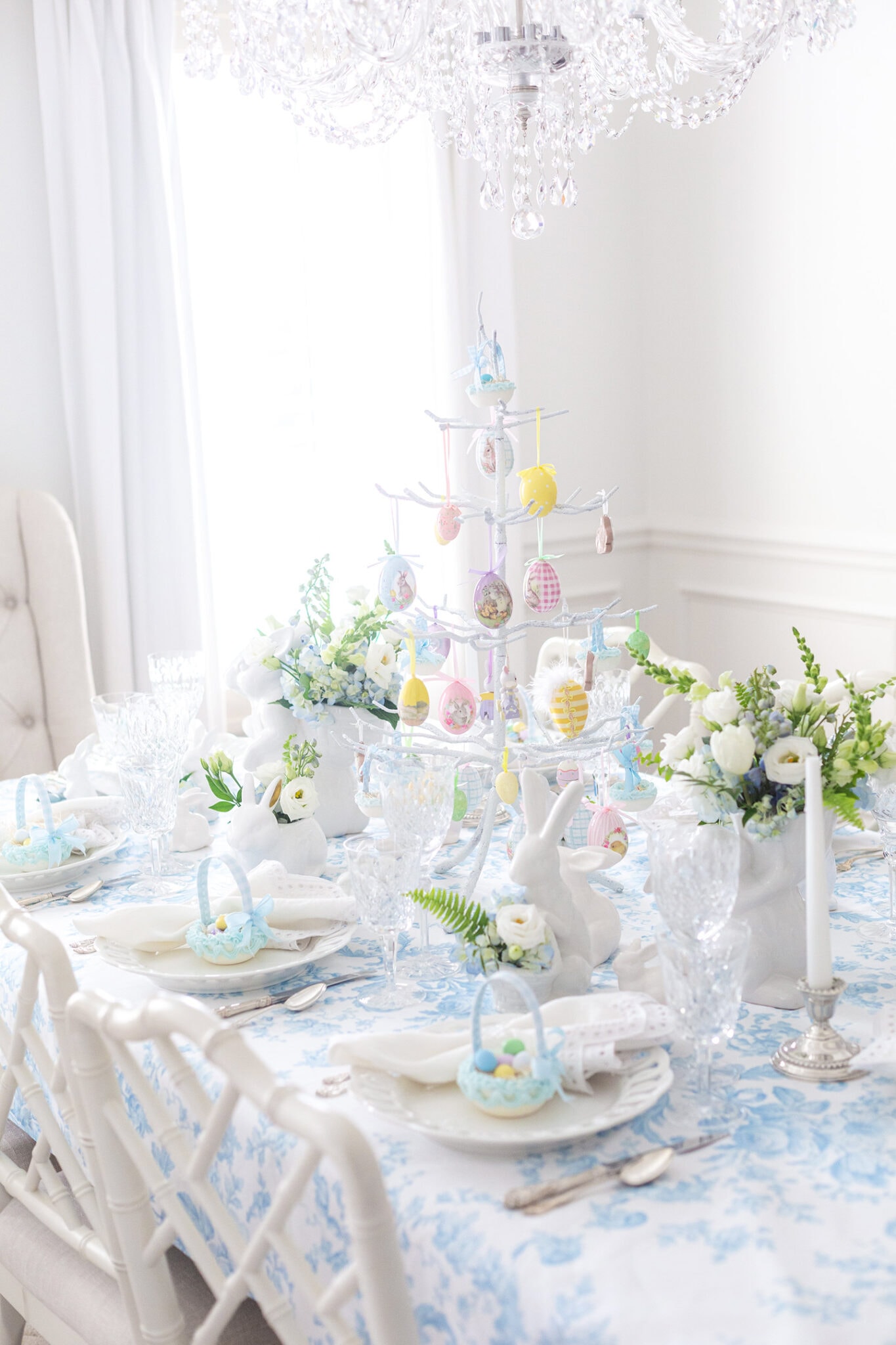 Blue and White Easter Tablescape with Charming Sugar Baskets - Pizzazzerie